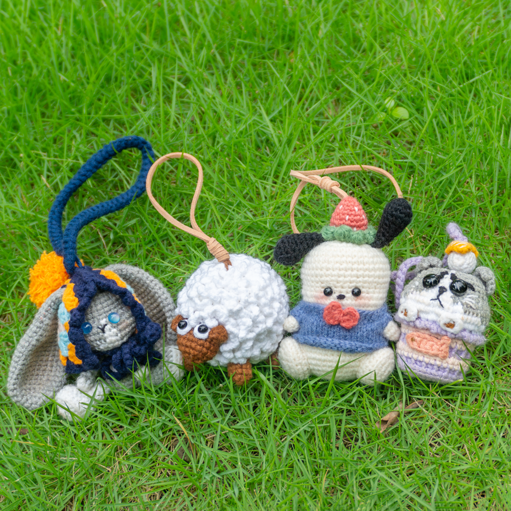 Handmade Crochet Wonders: Unique Tutorials & Finished Products ...